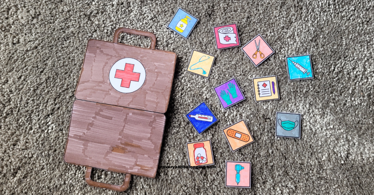 Community Helpers Doctor Bag Craft [Free Printable]